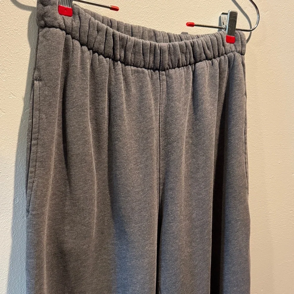 Brandy Melville | Pants & Jumpsuits | Brandy Melville Grey Elastic ...